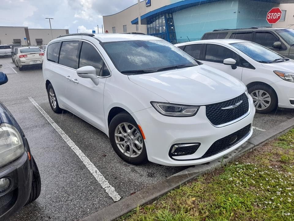 2023 Chrysler Pacifica Spotted in Town (July 2023) – Mick Lennon ...